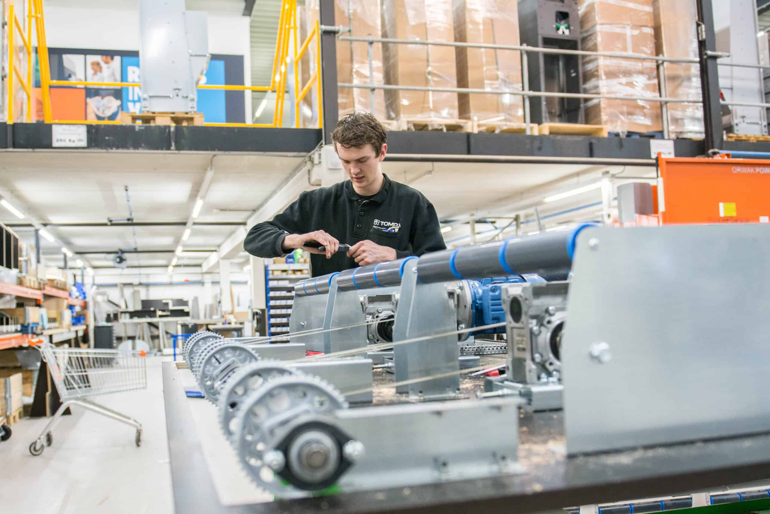 Doorleren op de werkvloer: Mike behaalde zijn hbo-diploma bedrijfskunde